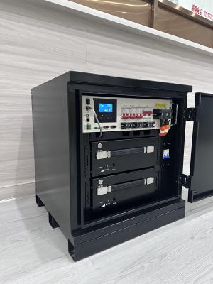 China Long-lasting Electric Boat Battery with 3000 Life Cycles and Customized Capacity for sale
