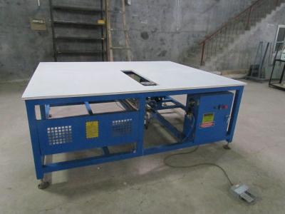 China Air Float Spacer Asemmbly Table Double Glazing Equipment 2500mm Max IGU Size for sale