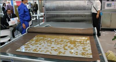 China EVA Glass Laminating Machine / Stable operation Vacuum Heating Machine for sale
