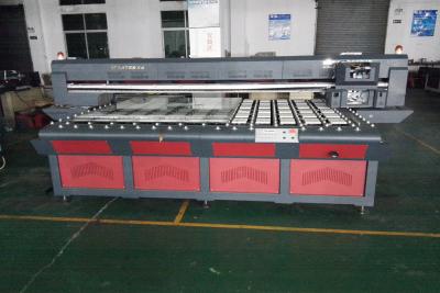 China Touch Screen Kiosk  UV Flatbed  Printer  2.5X1.3m RICOH GEN4/GEN5 for sale