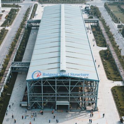 China Custom Steel Structure Warehouse with Bridge Crane Access for sale