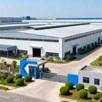 China Wind Load Resistant Hot-Dip Galvanized PEB Steel Structure with Bolted or Welded Connection for Industrial and Commercial Use for sale