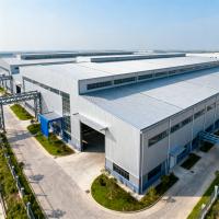 China Wind Load Resistant Hot-Dip Galvanized Prefabricated Steel Building with Bolted or Welded Connection for sale