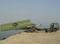 China Width 8.3m Carriageway Width 5m Fast Erectiion Military Pontoon floating pontoon bridge for sale