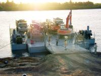 China Reusable Combined Ferry Pontoon Equipment 200t Load Capacity for sale