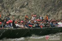 China 12*3*1.5m(L*W*H) Temporary Floating Pontoon Bridge Emergency Equipment for sale