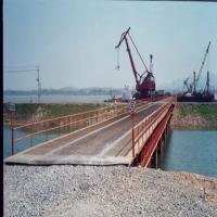 China Type 200 Bailey Prefabricated Steel Truss Pedestrian Bridge Construction for sale