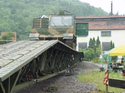 China Operator  6-7 Men Mechanized Bridge Emergency for sale