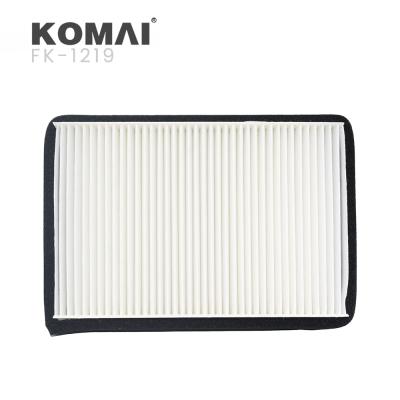 China KOMAI L156225  L209778  AF56022  PA30251 Cabin Filters for 6110M  6110RFT4 for sale
