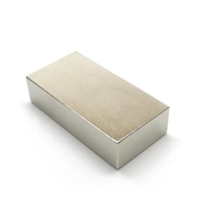 China ISO14004 2004 Approved N52 Neodymium Magnet Bar Block 100 x 50 x 20mm for Environment for sale