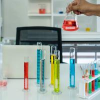 China Laboratory Experiment Magnetic Stir Bar with Cylindrical Shape and Industrial Magnet for sale