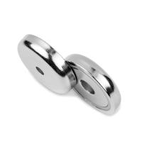 China 32mm Neodymium Pot Magnet with Countersunk Hole 32kg Pull Capacity 1.26 inch Diameter for sale