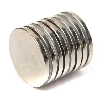 China 6.11g NdFeB Grade Super Strong Round Disc Neodymium Magnet for Science Experiments for sale