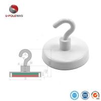 China Powerful Ferrite Magnetic Hooks For Hanging In White And Black for sale