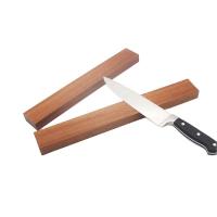China Oak Wood Magnetic Knife Holder Wall Mount Space-Saving Kitchen Accessory 680-995g for sale