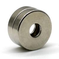 China 80-220 Degree Centigrade Round Disc Neodymium Magnet N52 NdFeB with Countersunk Hole for sale