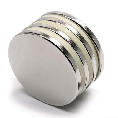 China Customized N52 Sintered Neodymium-Iron-Boron Magnet for Strong Magnetic Force for sale