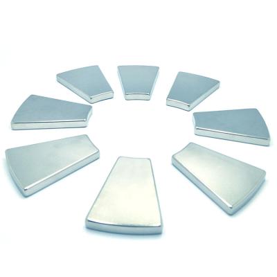 China Custom Neodymium Permanent Wedge Tapered Magnet with /-0.05mm Tolerance and Size for sale