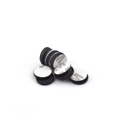 China DIY Crafts Multi-functional Customized Logo Dia20 2mm Round Rubber Magnet with Adheshive for sale