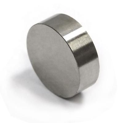 China 7.4g/cm3 Density Rare Earth Permanent Cast AlNiCo Round Cylinder Magnet for Cable Button for sale