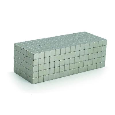 China ±1% Tolerance N35 N52 5mm Cube Neodymium Magnet 1.14KG Pull with ISO9001 2000 System for sale