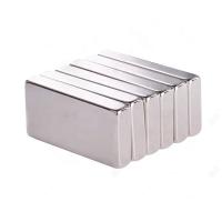 China Rectangular Thin Magnet 20x10x3mm 3.3kg Force for Max Working Temperature 80 Centigrade for sale