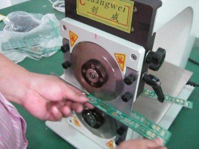 China Mini Easy Operate V-Cut PCB Depanelizer Machine with CE Approval for sale