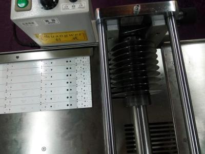 China V-cut PCB Separator PCB Depaneling Machine for LED Panel for sale