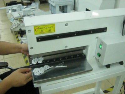 China Pneumatic PCB Depanelizer Machine with PCB Separator for One Year Warranty for sale