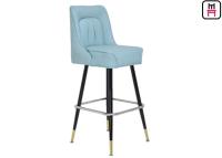 China Luxury Leather Button Deco High Bar Stools , Solid Wood Restaurant Supply Counter Stools for sale