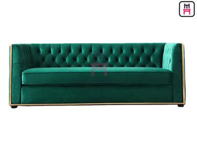 China Vintage Luxury Studded Upholstered Restaurant Booth 3 Seats Arm With Velvet for sale