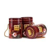 China OEM Christmas Paper Tube Gift Box Packaging Tea Kraft Tube Packaging With Handle for sale