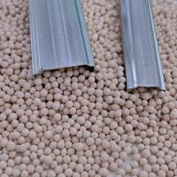 China 3A Limestone Molecular Sieve for Aluminum Spacer Bar Size 1.5-2.0mm Yellow Desiccant for sale