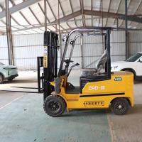 China Solid Tire 2 Tons 4 Wheel Electric Forklift With Emergency Stop Button, 3-6M Lifting Height, AC Controller for sale