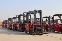 China Electric Forklift 3 Ton Load Capacity 3000kg Lifting Height 3m to 5m Battery Powered 60V 630Ah for sale