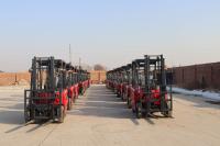 China Electric Forklift 3 Ton Load Capacity 3000kg Lifting Height 3m to 5m Battery Powered 60V 630Ah for sale