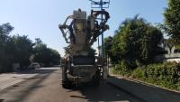 China 300KW Zoomlion Concrete Boom Truck , Boom Pump Truck Well Maintenanced for sale