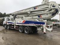 China 150M3/H 52m Concrete Boom Truck Second Hand Remanufactured White 300KW for sale