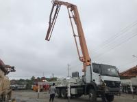 China 290KW 37m Concrete Truck With Pump Zoomlion Long Arm High Safety 120m3/H for sale