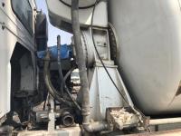 China 14CBM Concrete Mixing Lorry Sinotruck 3 Axles With SAE Certification for sale