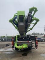 China Heavy Duty Zoomlion 180m3/H 56m Boom Concrete Truck for sale