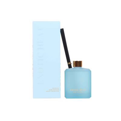 China Eco Friendly 180ml Liquid Aroma Scented Reed Diffuser Glass Bottle Home Air Freshener for sale