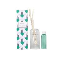 China PET Refill Scents Reed Holly Wreath Perfume Room Diffuser for sale