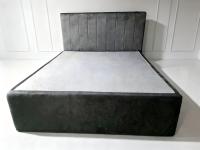 China Vacuum Compressed Pure Sponge Roll Bed 90x200cm No Assembly Needed Customizable for Small Apartments for sale