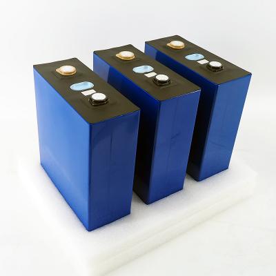 China Large Capacity 3.2V 277Ah LiFePO4 Battery Cell For Energy Storage for sale