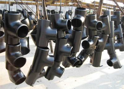 China Black Steel Pipe Fittings Thick Wall Tee Carbon Steel Equal Tee SCH40 for sale