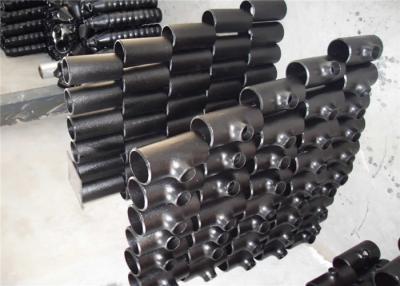 China CS Butt Weld End Fittings Weld Tee ASTM A234 Anti Rust Black Painting for sale