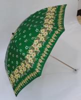China Custom 19 Inch 8 Panel Reverse Umbrella Fiberglass Ribs Satin Fabric Manual Open 2 Folding Lightweight for sale