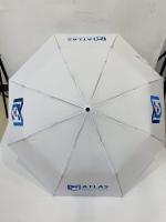 China Wooden Handle Umbrella 23 Inches Lightweight 3-Fold Umbrella for sale