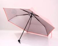 China Color Changing 3 Fold Umbrella With 8mm Metal Shaft for sale